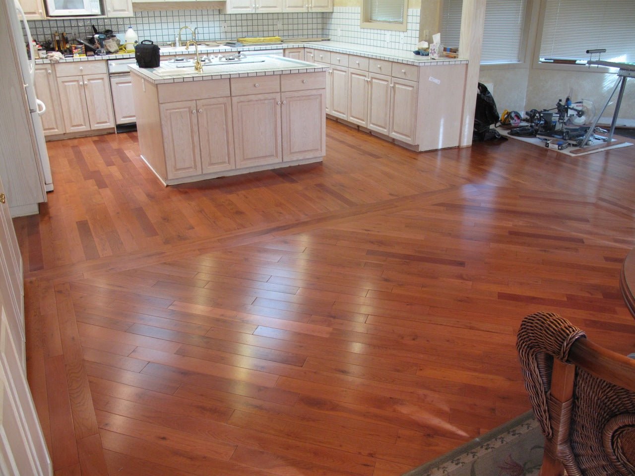 Red Oak Hardwood Flooring: Timeless and Durable Solutions – YaleTown Floor